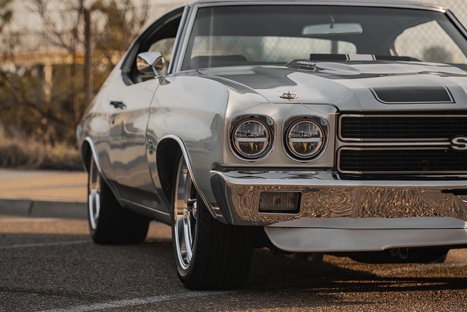 AMERICAN RACING VN514 Groove Black 8x18 ET=0 CB=79 5x120,65 - 5x120.65 ...